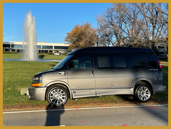 Deluxe Transportation